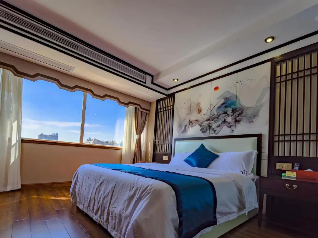 Aixinchao Theme New Chinese Hotel(chunxi Road Store） - Chengdu