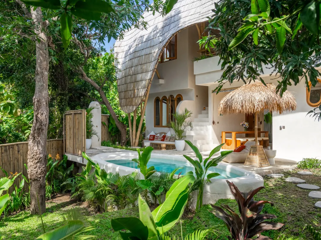 Totem Bali Surf & Yoga - Jimbaran