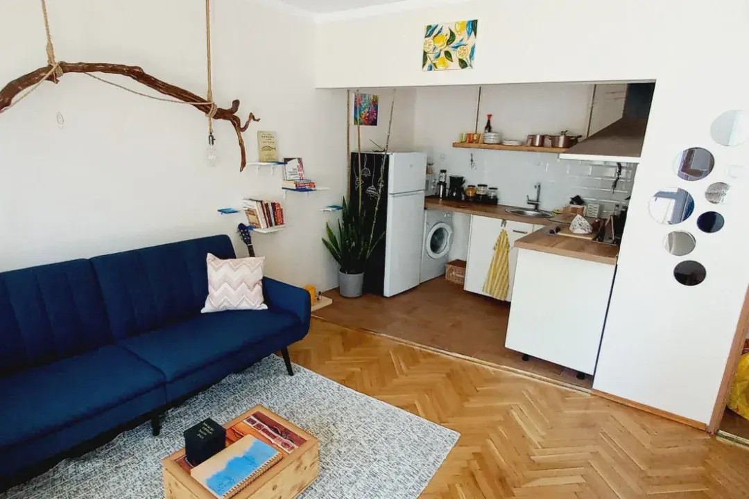 Home Of Joy Varna - Warna