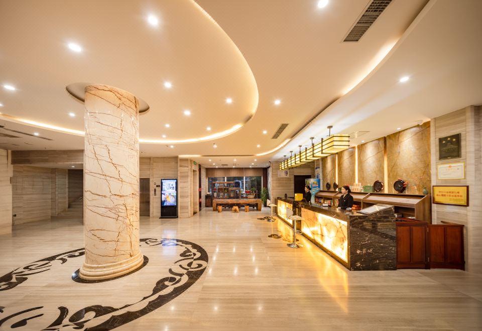 Danjiangkou Hanshui Shanju Hotel(丹江口汉水山居酒店),Danjiangkou - Updated ...