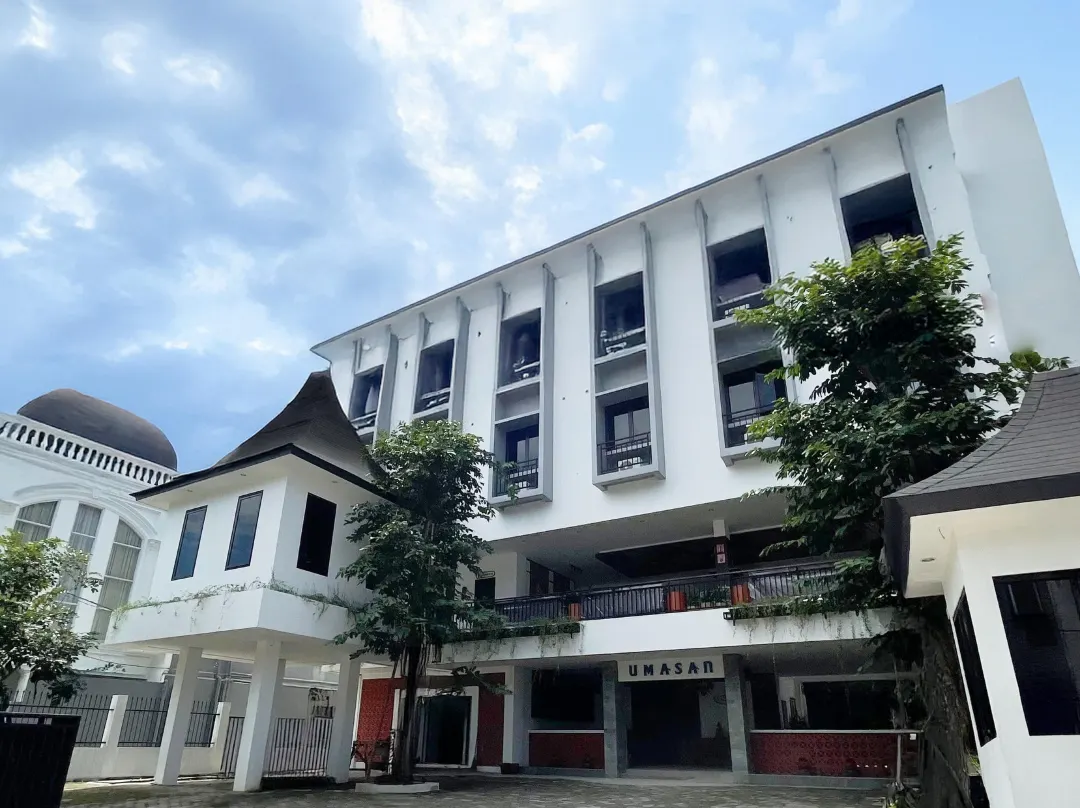 Umasan Coliving & Resto Pondok Indah - Jakarta