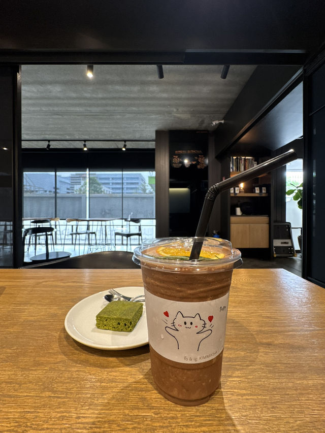 KIMMIK Coffee & Bakery อาคารไทยรงค์ทาวเวอร์ | Trip.com กรุงเทพฯ