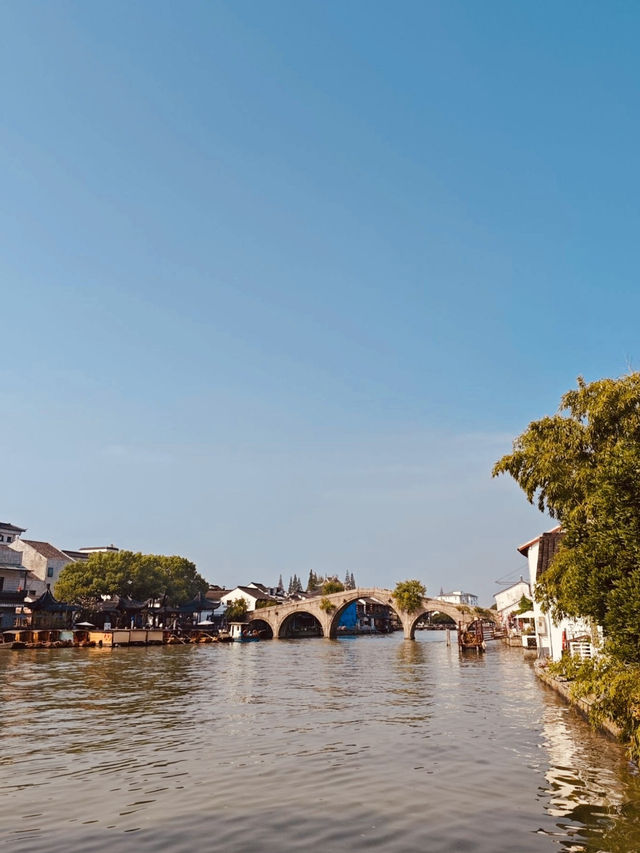 🌉 A Hidden Water Town Escape Near Shanghai – Stay Overnight in ...