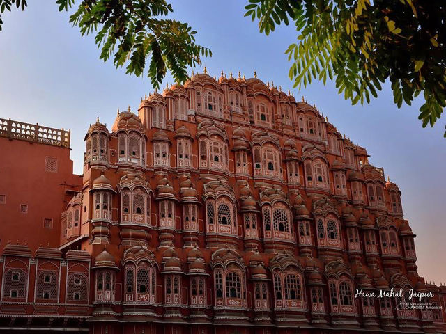 Хава-Махал Hawa Mahal — "Дворец ветров" | Trip.com — Джайпур