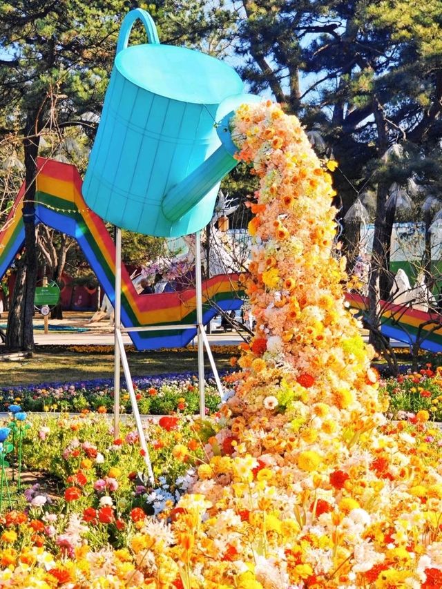 Ritan Park Spring Festival: Beijing's Blossoming Urban Oasis | Trip.com ...