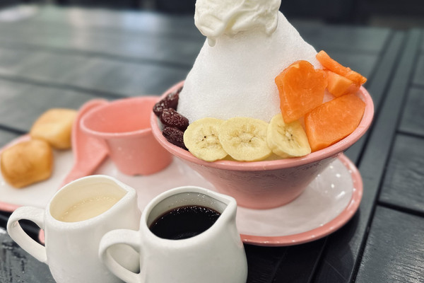 Penang Pauline Cafe with delicious food | Trip.com Tanjung Tokong