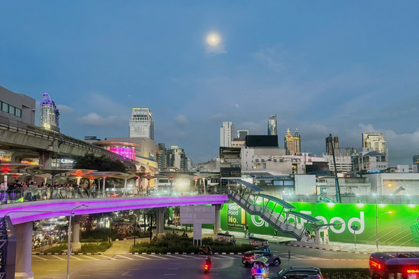 Bangkok’s MBK Center: Your Epic One-Stop Mall Adventure 🛍️🇹🇭 | Trip.com ...