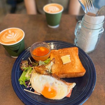 B Portland Coffee Roastery｜Trip.com 大阪