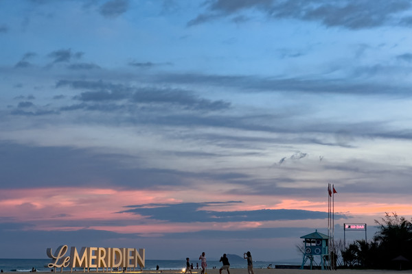 Lush Quiet Beach in Hainan! | Trip.com Wanning