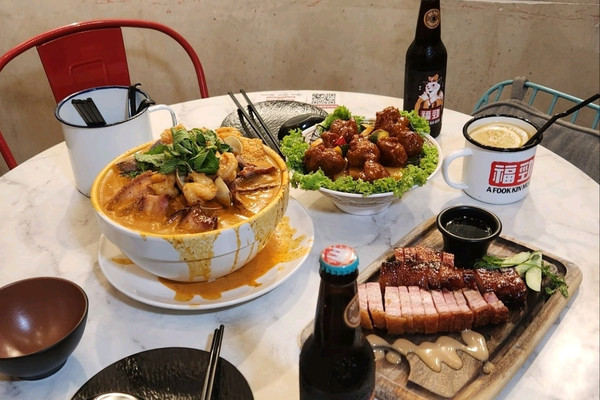 Fook Kin restaurant best Char Siew | Trip.com Singapore