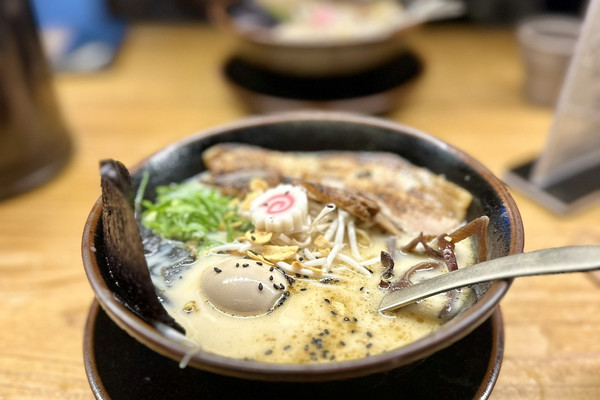 One Of The Best Ramen in Busan 🍜🍥 | Trip.com Busan