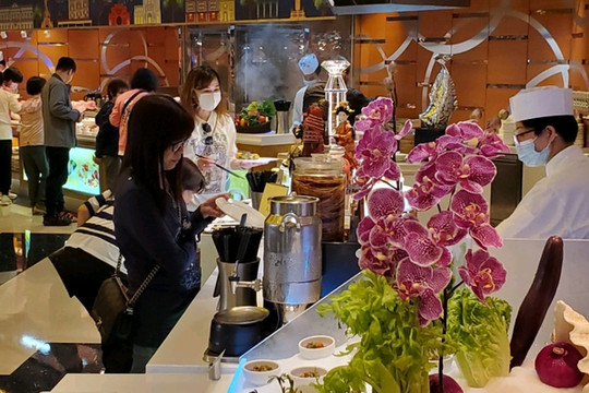 凱旋門自助午餐｜Trip.com 澳門