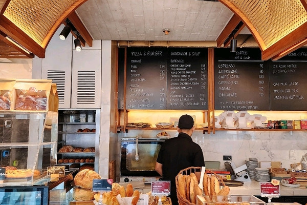 【バンコク】欧米人も集まる Beyond Bread | Trip.com バンコク