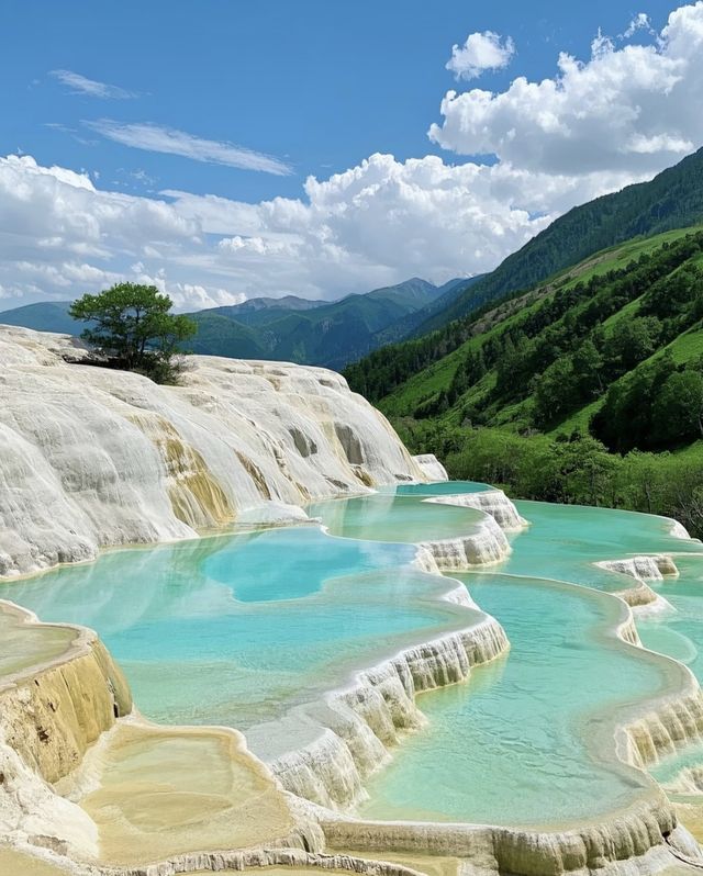 鈣華池拍照聖地｜Trip.com 松潘