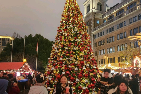 Such a beautiful Christmas mar | Trip.com Shanghai