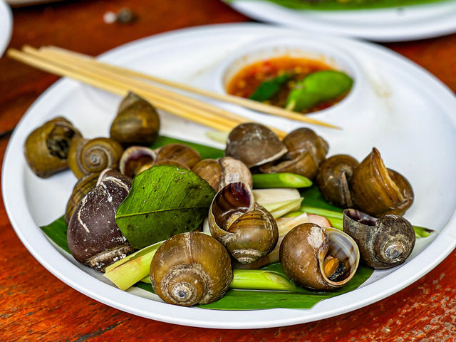 ครกไม้ ไทยลาว | Trip.com กรุงเทพฯ