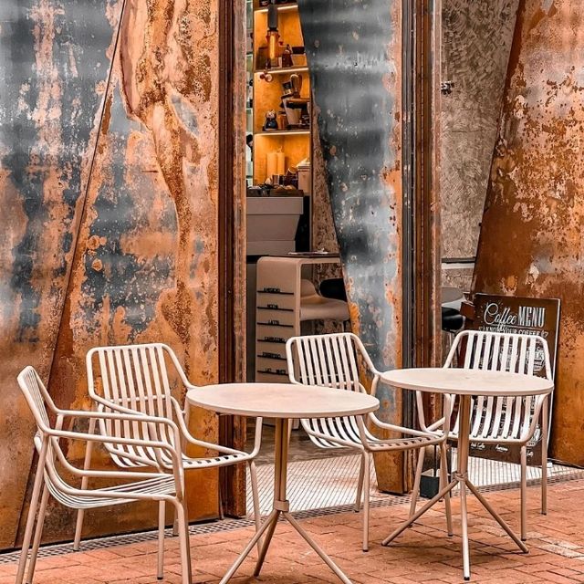 101 Binary Coffee Shop Hongkong | Trip.com Hong Kong