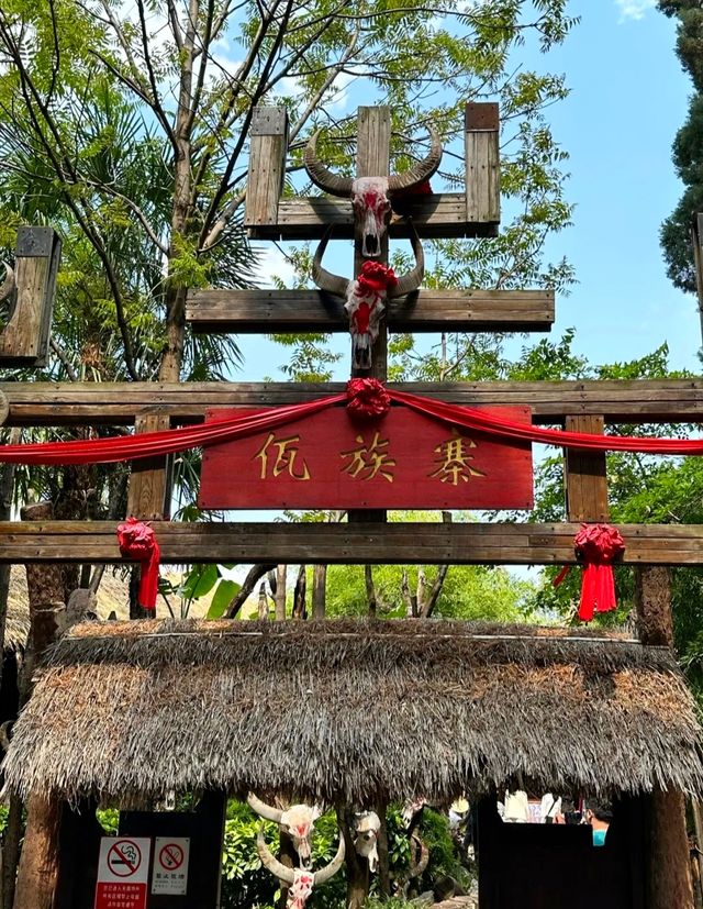 Visit the most unique village in Yunnan to witness the cultural essence ...