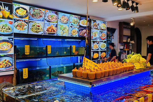 Attention, tourists at Shapowei! Check out the classic Fujian cuisine ...