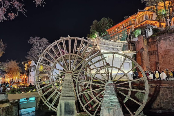 Night Atmosphere and Lantern Lights | Trip.com Old Town of Lijiang