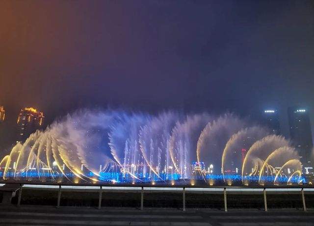 The Dalian Donggang Music Fountain Returns | Trip.com Dalian