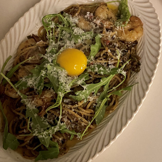 성수동 반전매력이 있는 숨은 분위기 맛집 봄의정원 | 트립닷컴 서울