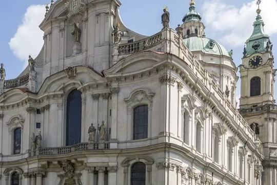 Baroque Splendor in the Heart of Lesser Town – My Visit to St. Nicholas ...