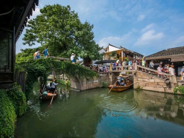Zhouzhuang Ancient Town (周庄古镇) | Trip.com Kunshan