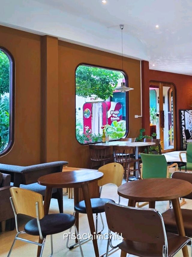 Groggy and Friends Coffee Roaster｜Trip.com 春武里