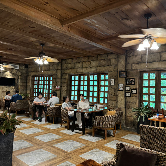 베트남 푸꾸옥 즈엉동 카페 추천 - 안바카페 ANBA CAFE | 트립닷컴 푸꾸옥 섬