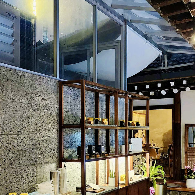 Seoul where to go: Ikseon-dong Hanok Village | Trip.com Seoul