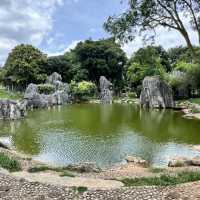 Kunming’s Shilin Stone Forest: Nature’s Trippy Wonderland 🌄 | Trip.com ...