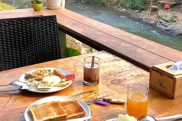 🐘 치앙마이 Tawan Riverside – 코끼리와 함께하는 특별한 숙소 🌿 | 트립닷컴 Mae Wang