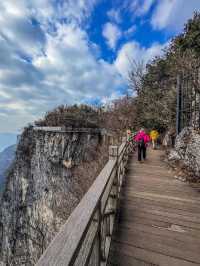 An Epic Mountain Escape with Stunning Views in Hunan｜Trip.com 湖南