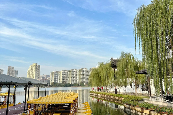 Nanjing | Mochou Lake | "The first scenic spot in Jinling", "The first ...