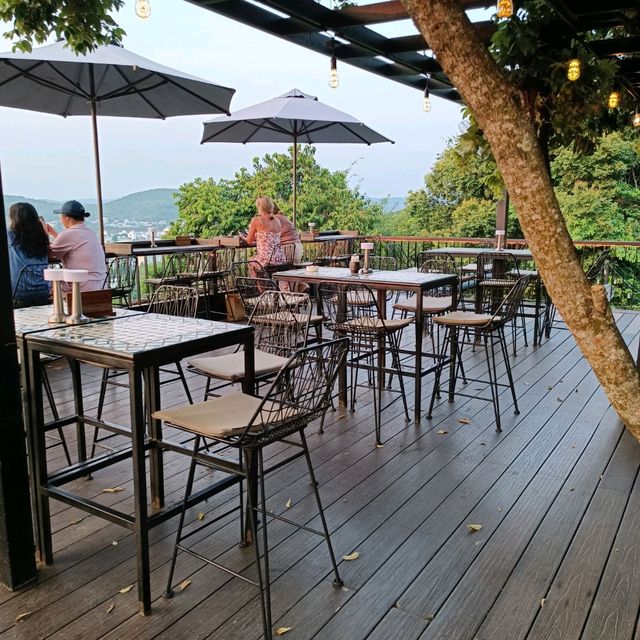 Best sunset in phuquoc ! chuồn chuồn bistro | Trip.com Phu Quoc Island