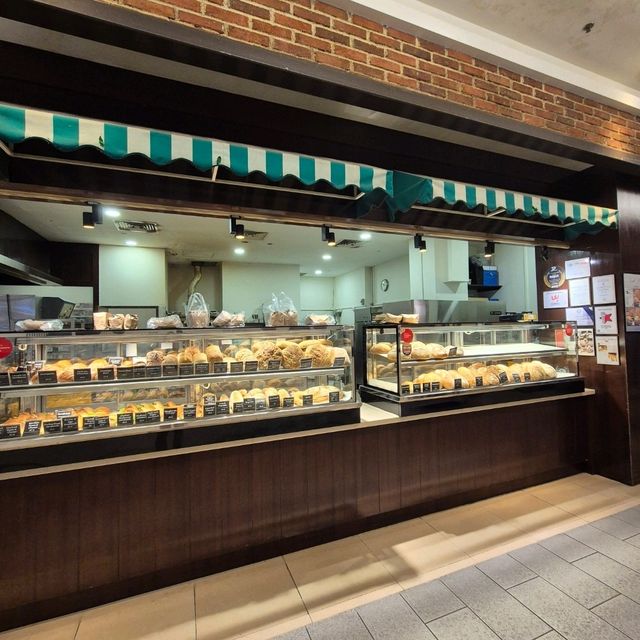 Nick Vina Artisan Bakery 🥖🥐 | Trip.com Singapore