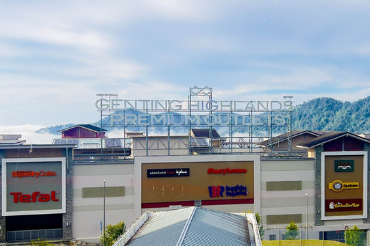 Place For A Shopaholic 🤑 | Trip.com Genting Highlands