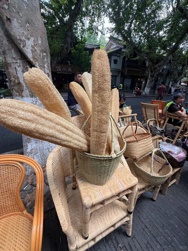 Summer Limited | Hangzhou's Most Romantic Morning Lotus Market. | Trip ...
