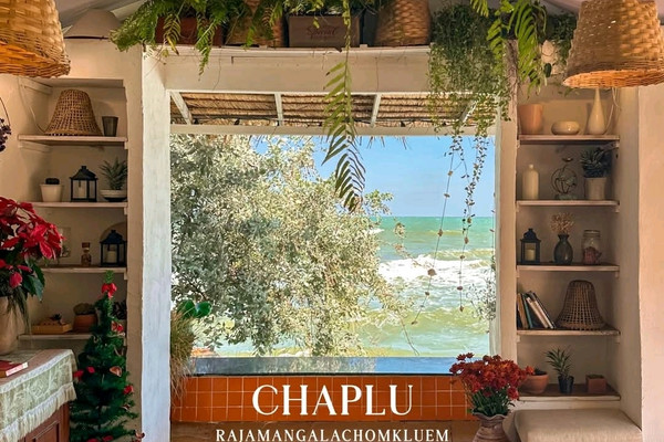 Chaplu Cafe & Restaurant 🩵 🌊 | Trip.com หัวหิน