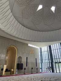 Masjid Al-Sultan Abdullah: A Modern Architectural Gem in Merdeka 118 ...