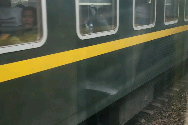 Chinese night train travel experience | Trip.com Beijing West Railway ...