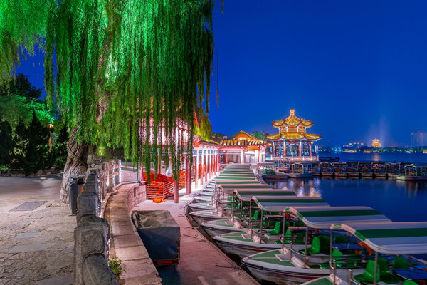 Come to Quancheng Jinan together and experience a different youth ...
