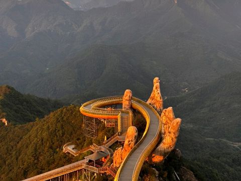 Iconic Fingers🏞️ | Trip.com Jiande