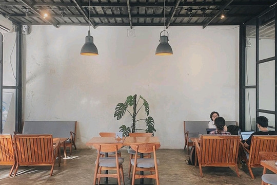 Flinders Cafe | Trip.com Bali