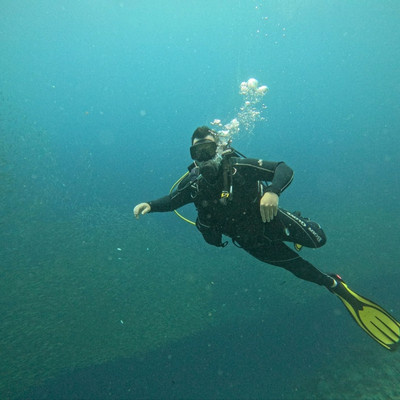 Scuba Diving Down Deep Wallpapers