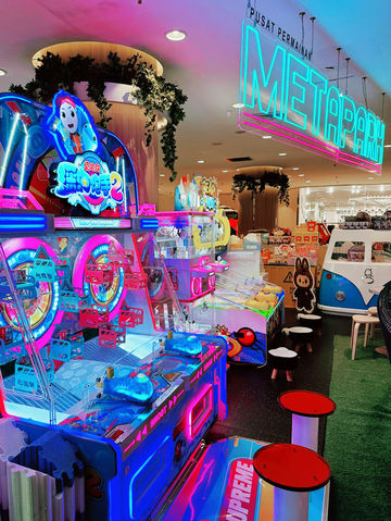 Metapark Lot 10: A Digital Playground in KL! 🎮 | Trip.com Kuala Lumpur