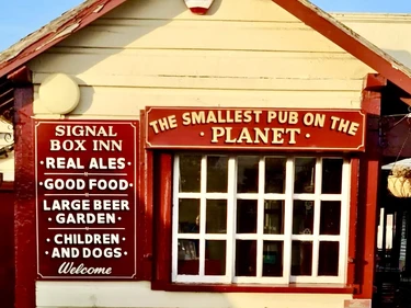 the world's smallest pub