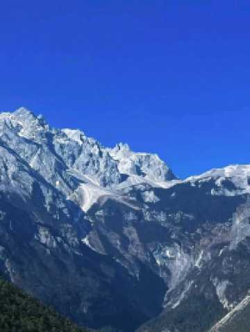 Step into a Water-Colored World: Jiuzhaigou | Trip.com Jiuzhaigou