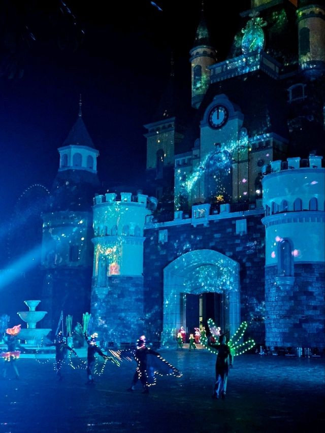 Nighttime Magic in Nha Trang: Musical Fountain Show, Tata Show ...